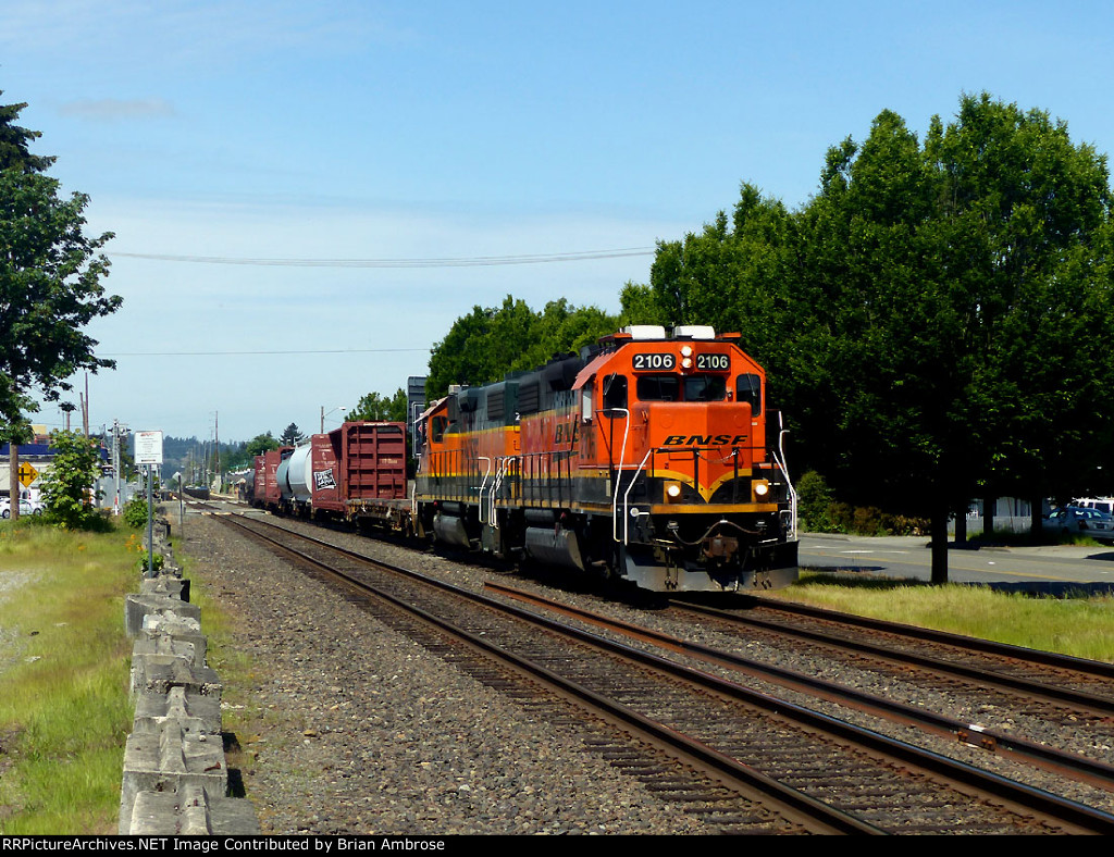 BNSF 2106 East